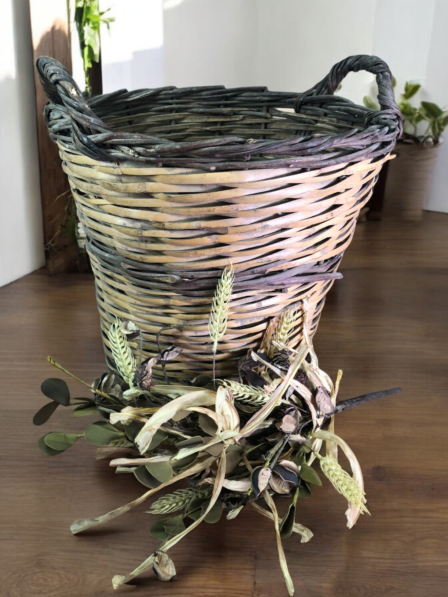 Round Wicker Basket, Vintage German Woven Rattan Basket, Storage Organ ...