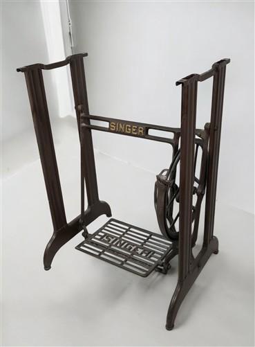 Treadle Sewing Machine, Cast Iron Base, Industrial Age Singer Steampun ...